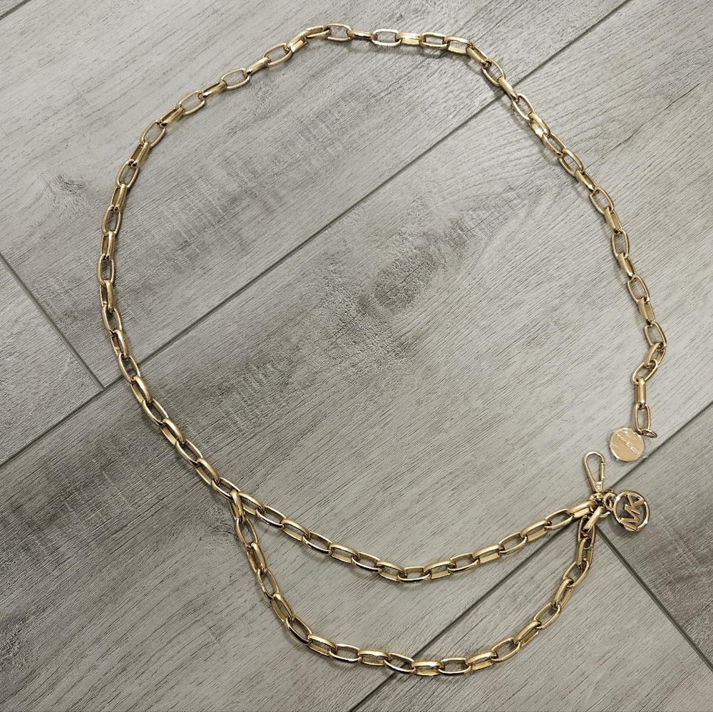 Michael Kors Women’s Metal Chain Mk Logo Charm Gold T… - Gem